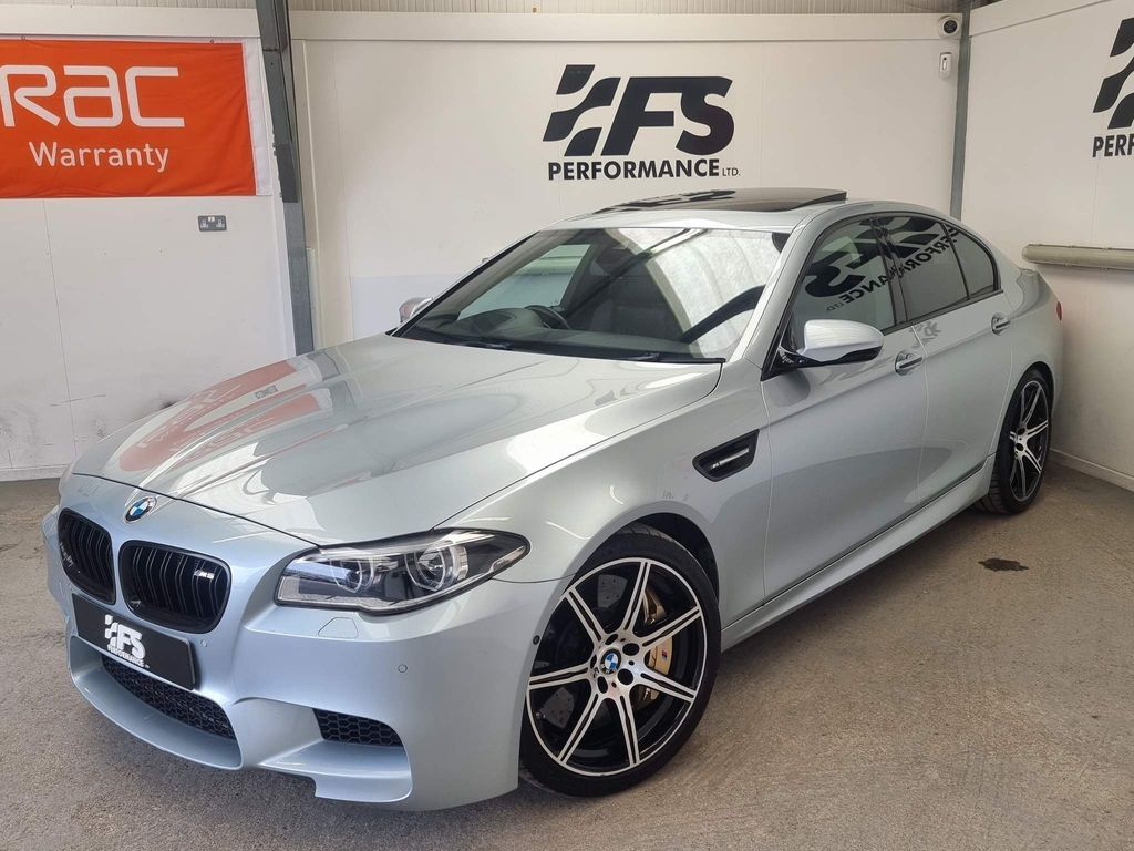 Sold DN15XZH 2015 BMW M5 - History / How much is it worth?