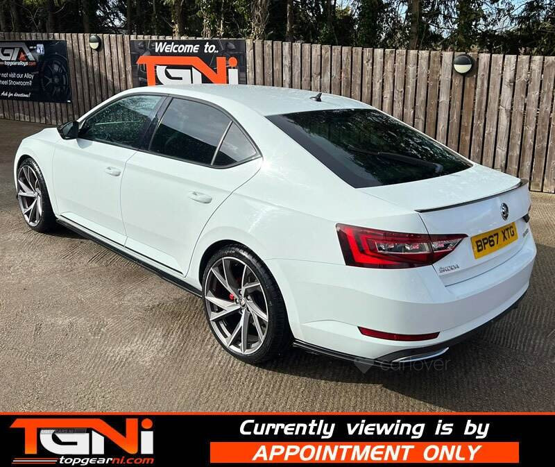 Sold FY18ZSG 2018 Skoda Superb - History / How much is it worth?