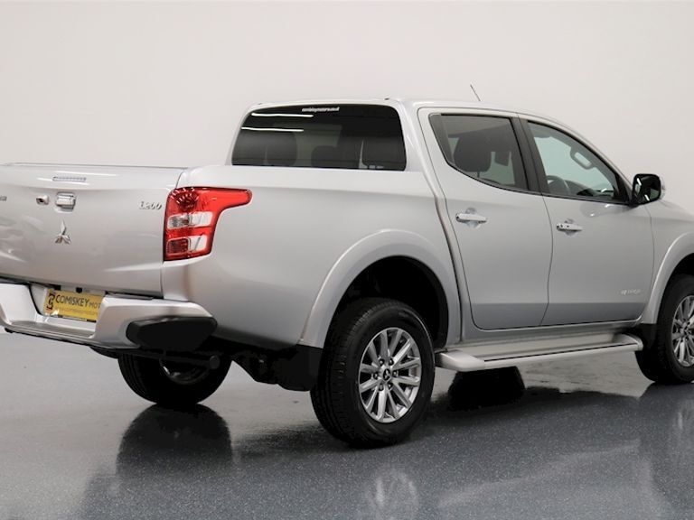 Sold SC67ZHV 2018 Mitsubishi L200 - History / How much is it worth?