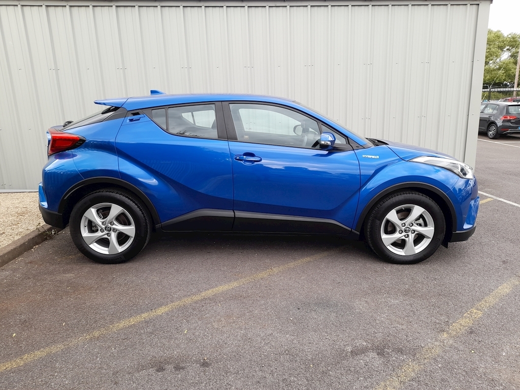 Sold NGZ7457 2019 Toyota C-Hr - History / How much is it worth?